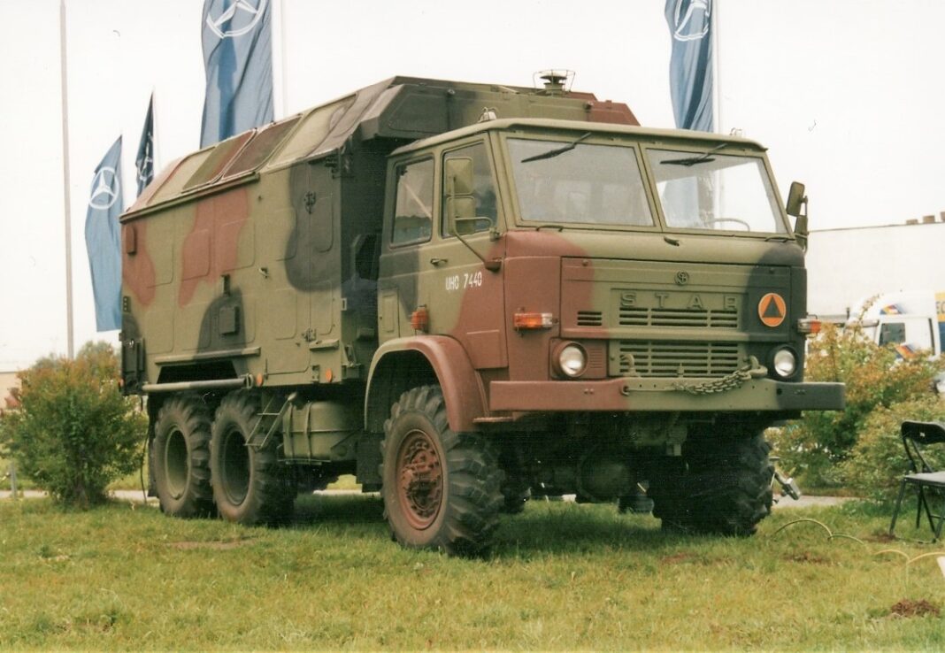 Star 266. Najlepsza polska ciężarówka ma 50 lat - fleetLOG